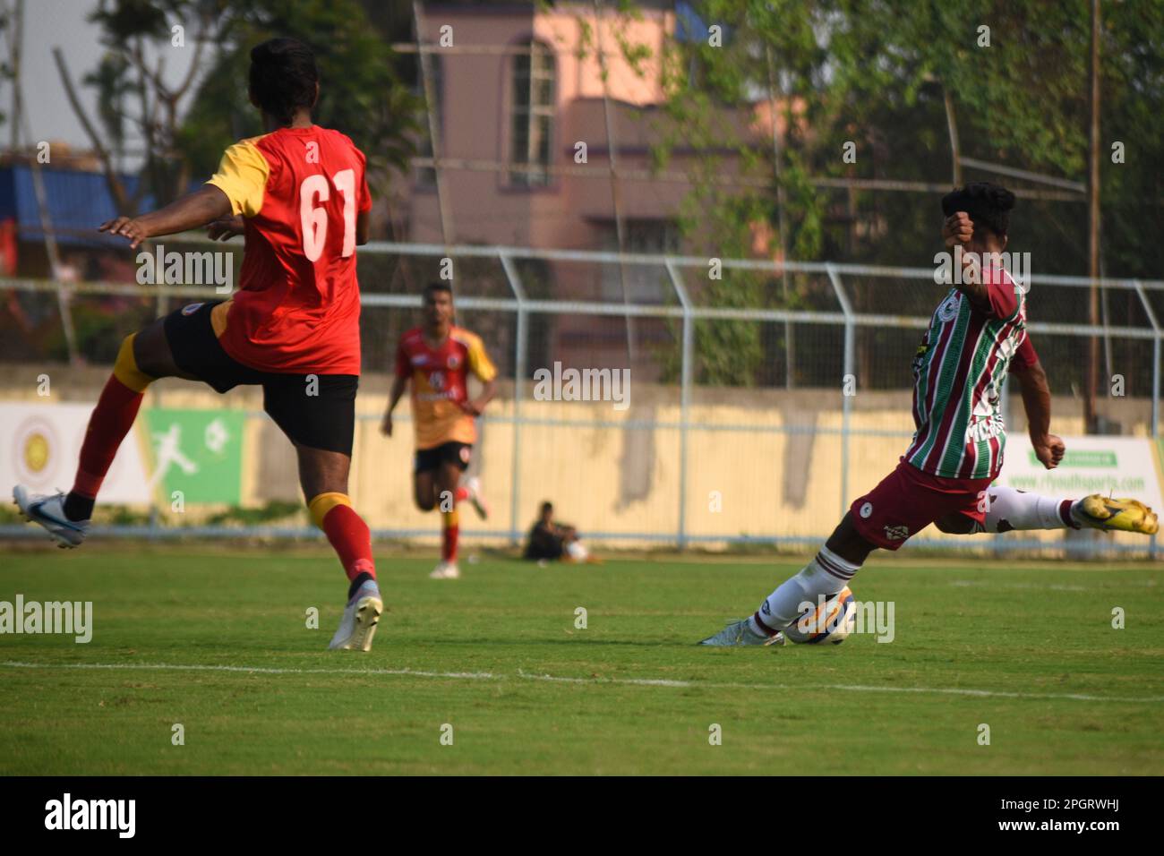 Kolkata, India. 24th Mar, 2023. ATK Mohun Bagan shares one point with Emammi East Bengal in ...