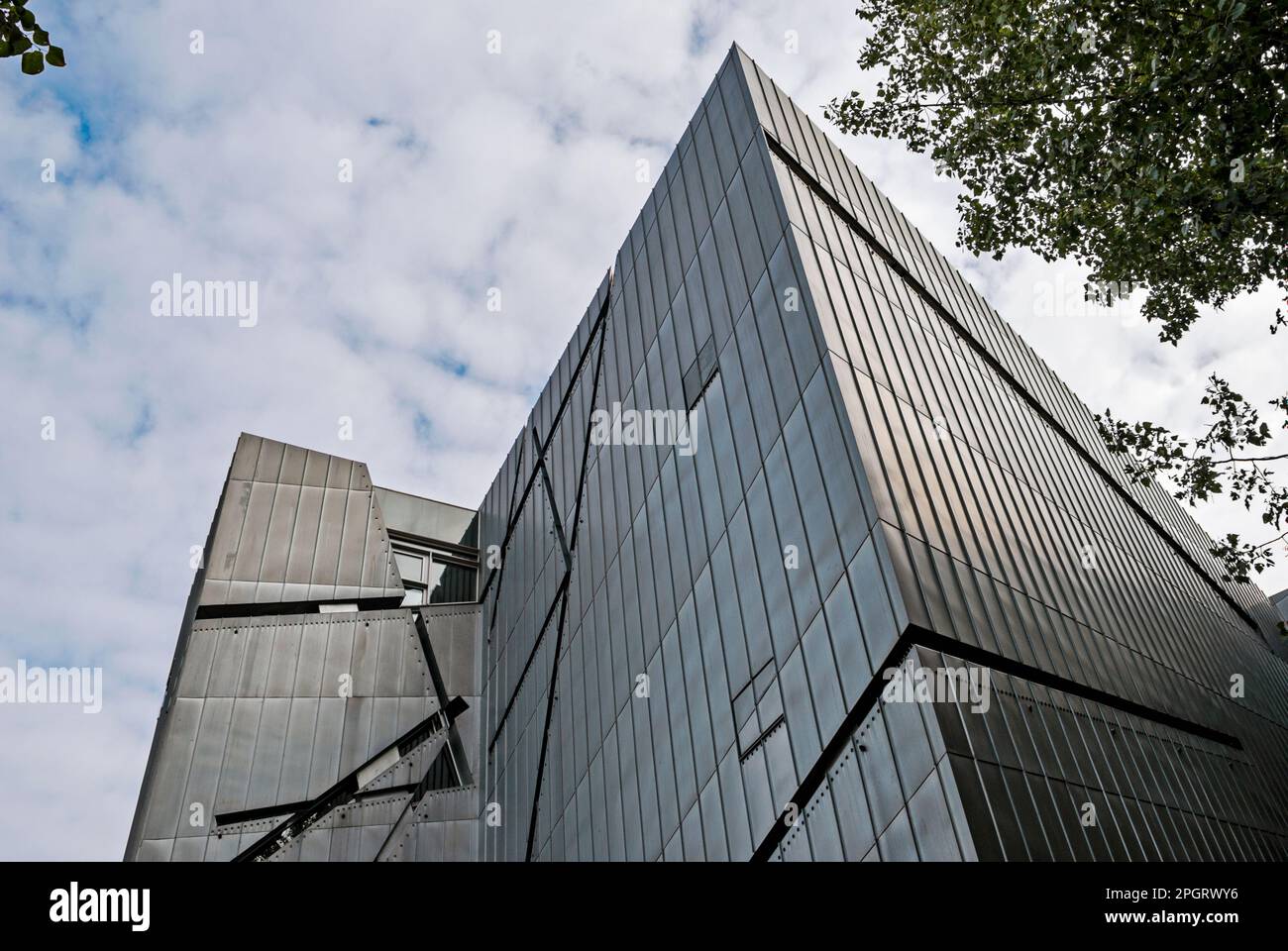 the steel metallic walls of Judisches Museum Jewish Museum designed by ...