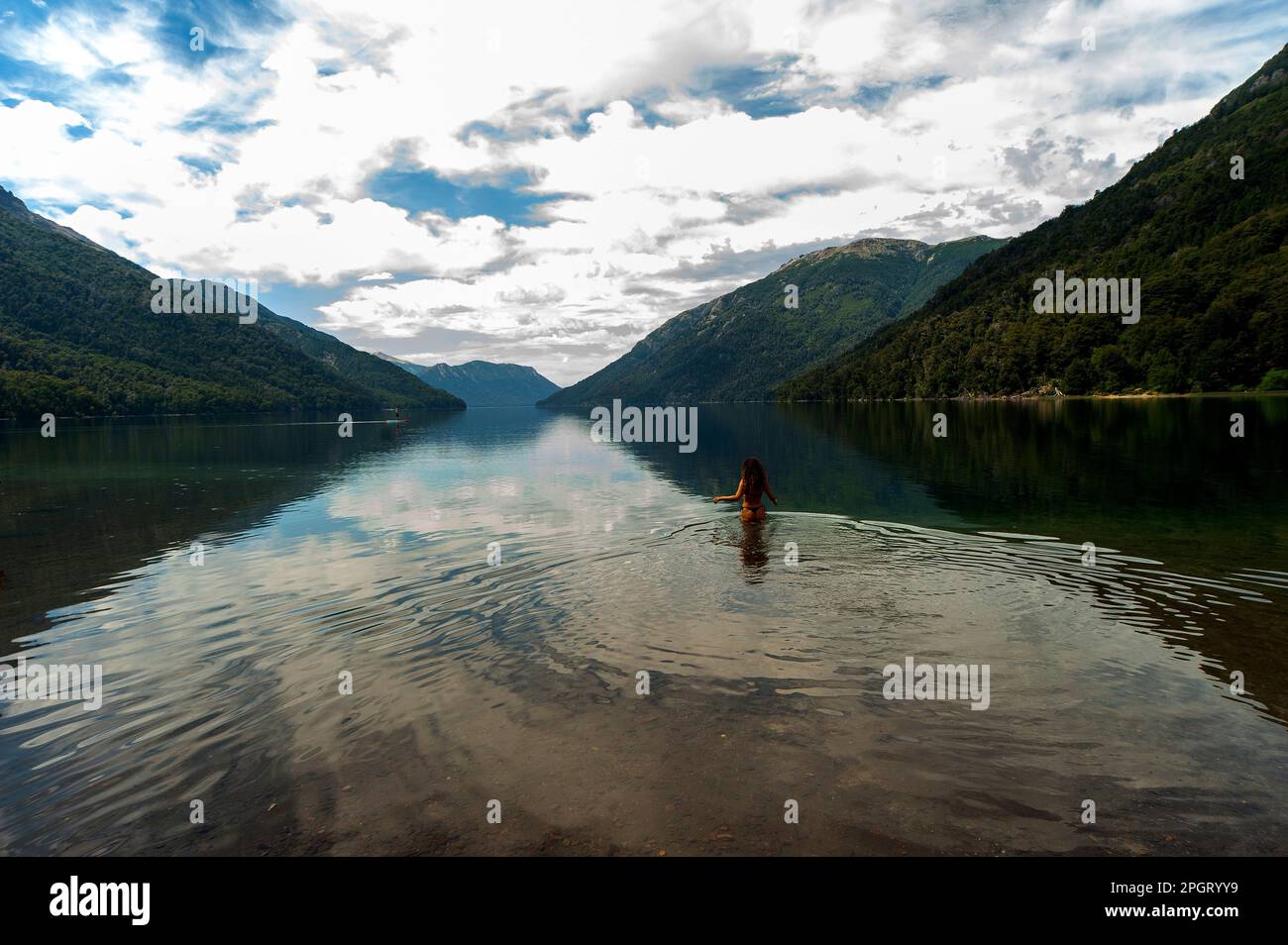 Traful Lake on the Seven Lakes Road, Ruta 40, Neuquén Province ...