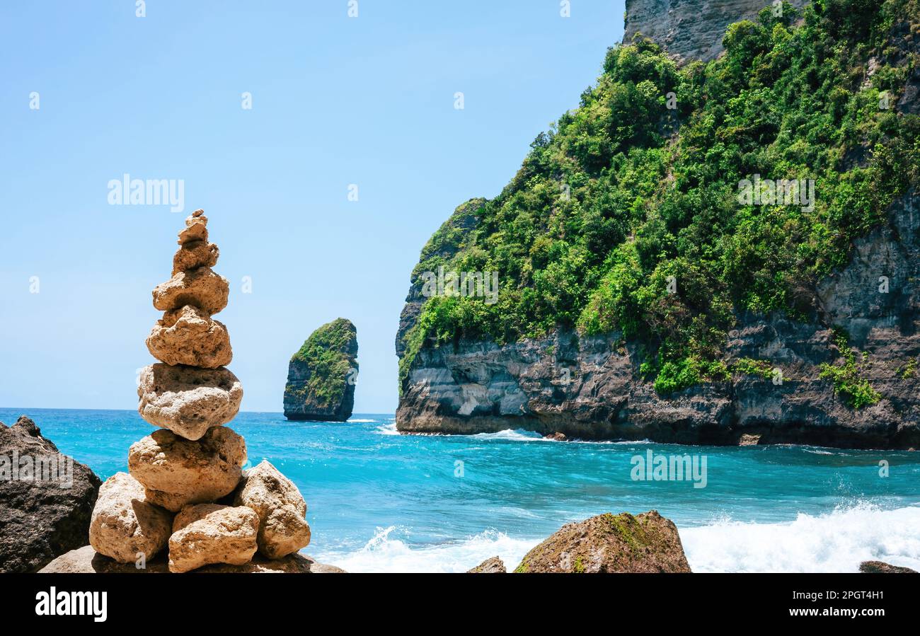 Tropical cove Tembeling Beach and Forest on Nusa Penida. Sunny day with ...