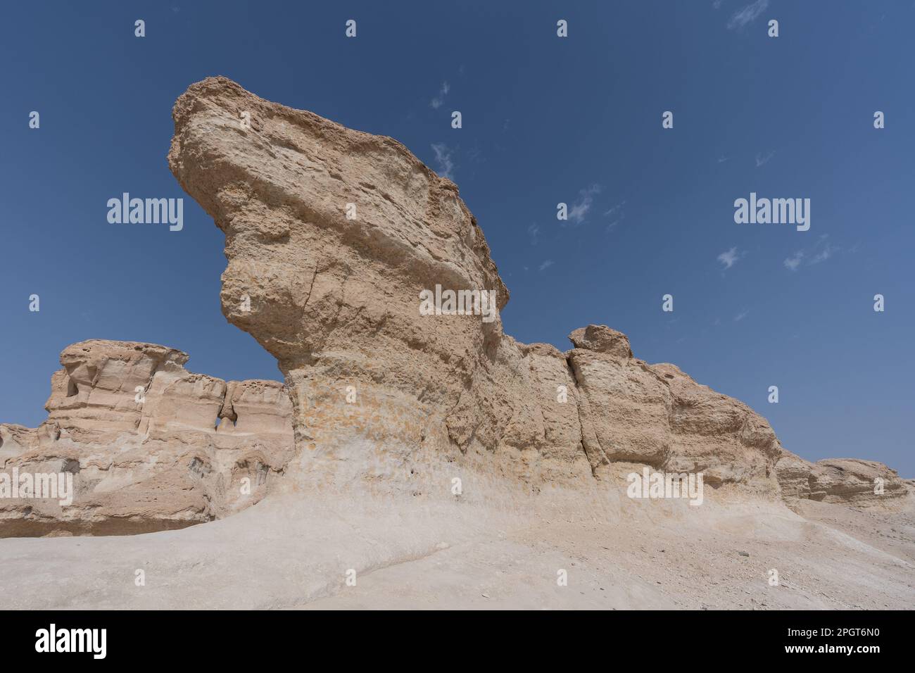 Mount Abu Hsas Altoithir, Al Hofuf Saudi Arabia Stock Photo - Alamy