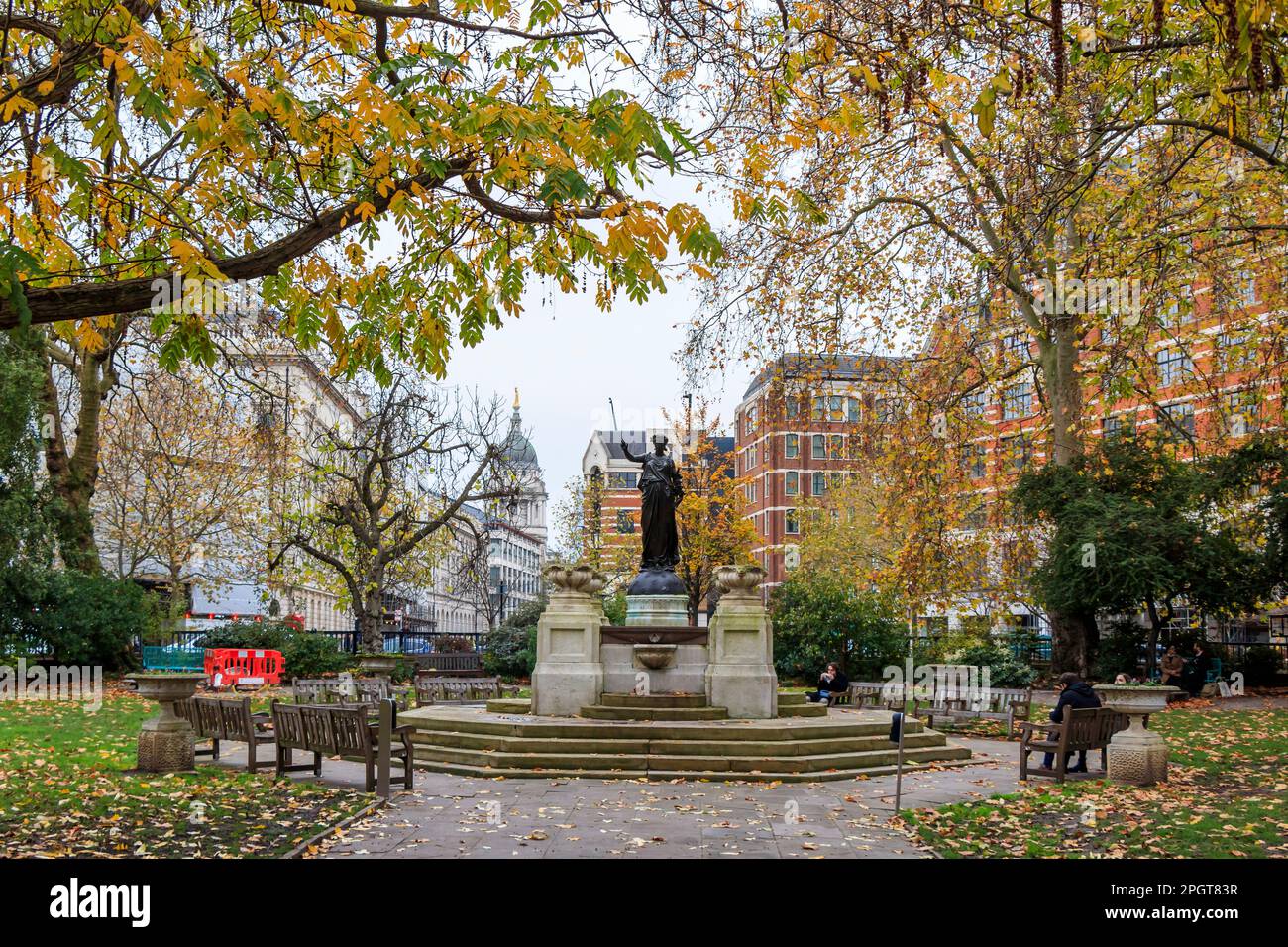 Smithfield Rotunda Garden, near to St Bartholomew's and Farringdon in ...