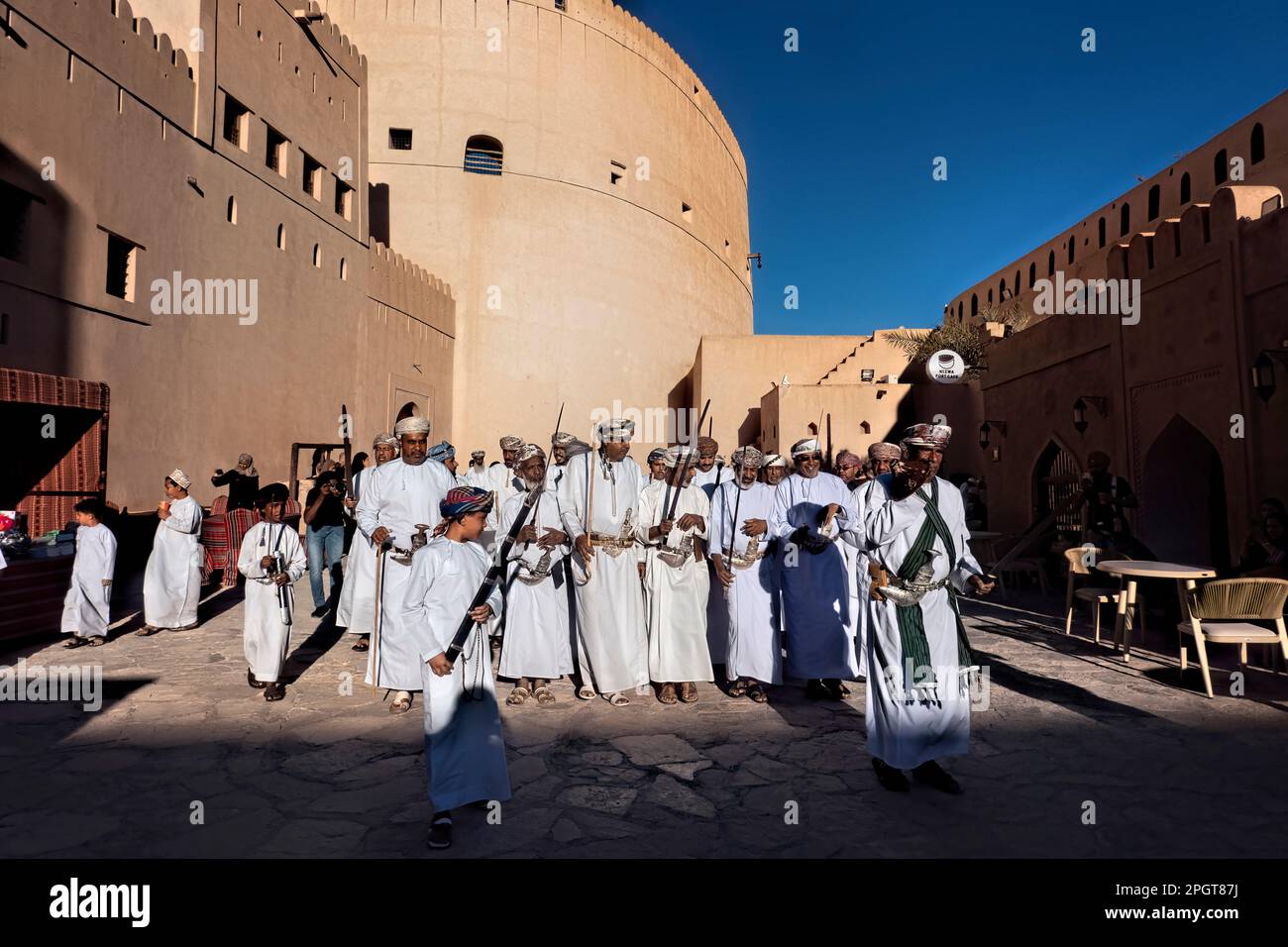 Oman khanjar dagger omani hi-res stock photography and images - Alamy