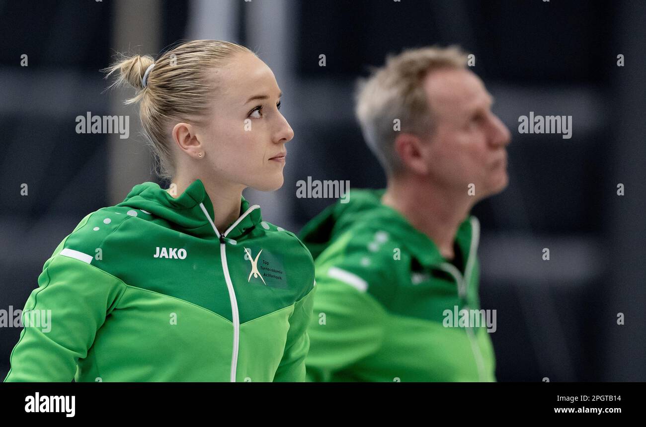 ROTTERDAM - Sanne Wevers and Vincent Wevers in action during the first ...
