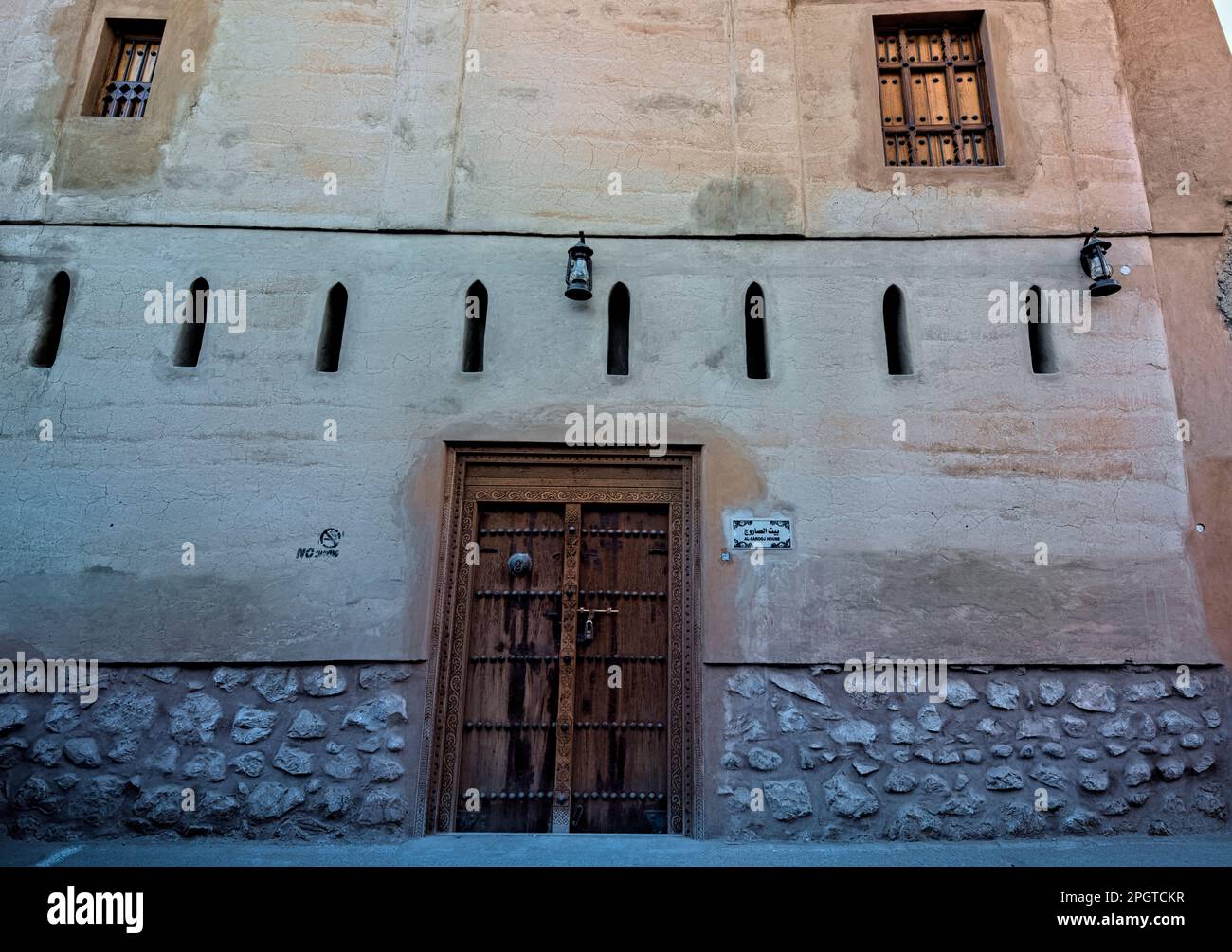 Omani doors hi-res stock photography and images - Alamy