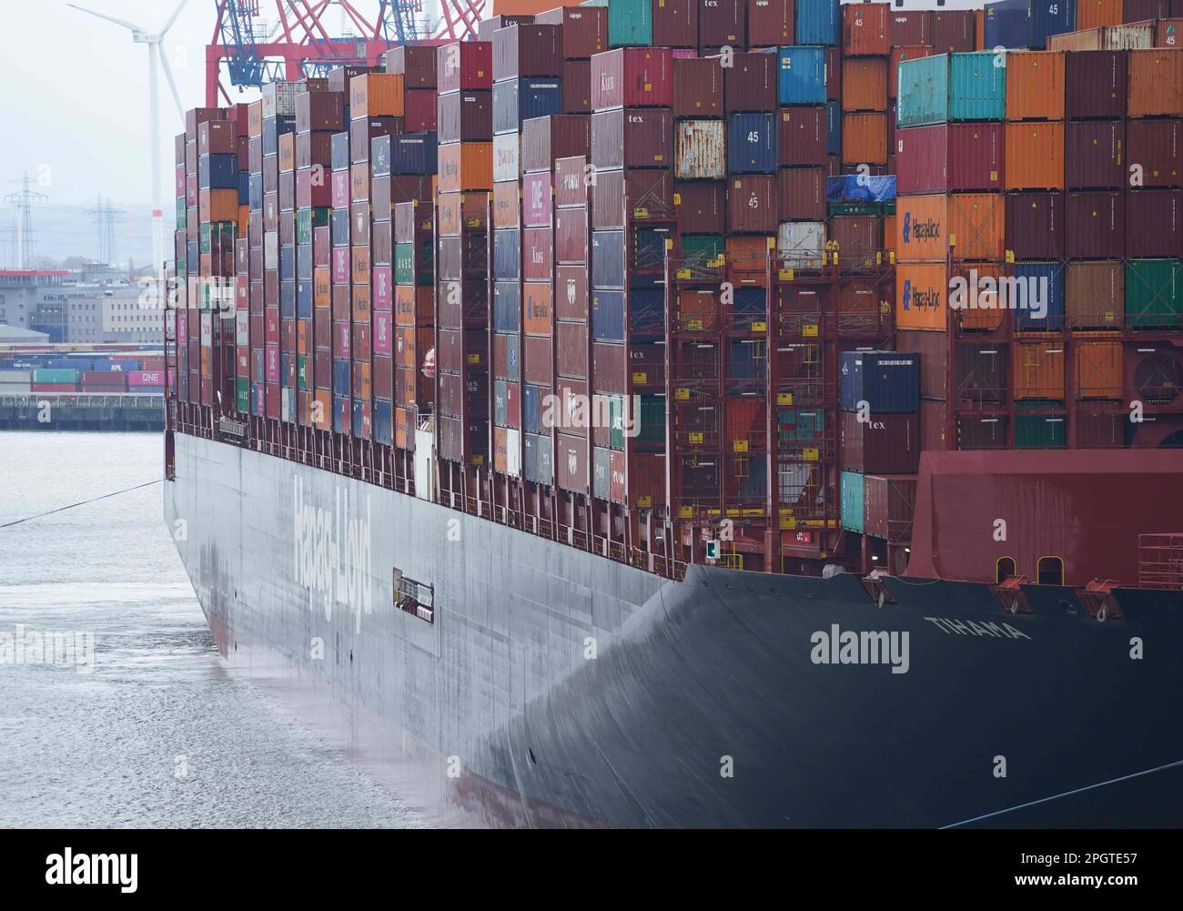 Hamburg, Germany. 24th Mar, 2023. The huge container ship "Tihama" of ...