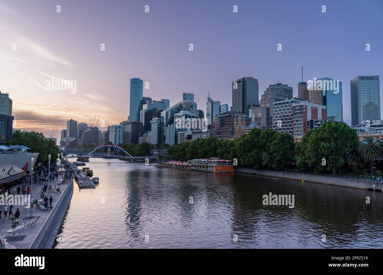 The Melbourne Princess bridge and Yara river in Victoria, Australia at ...