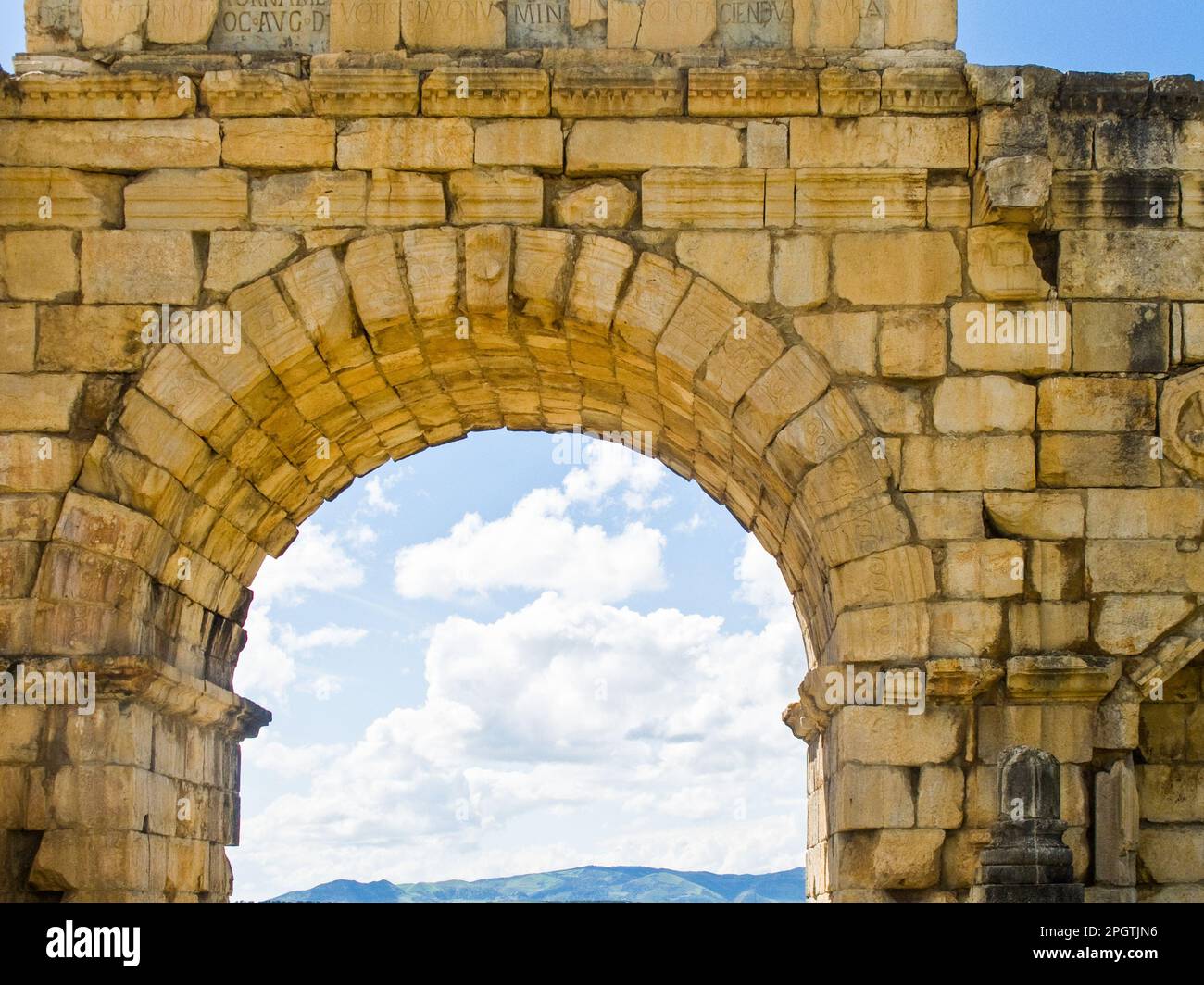 Volubilis morocco fes hi-res stock photography and images - Alamy