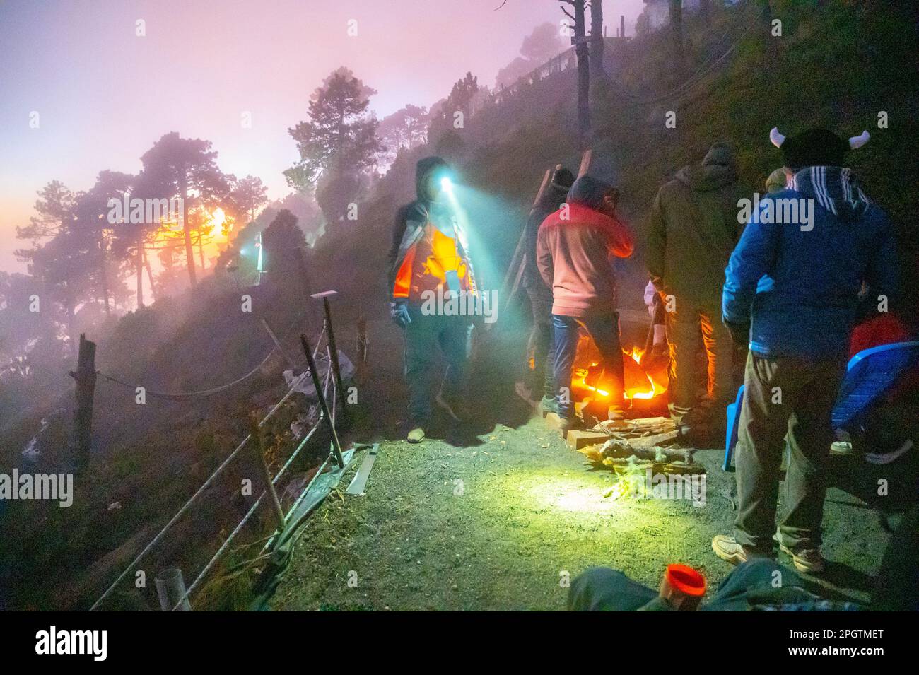Bonfire in Camp in Acatenango Volcano in Guatemala Stock Photo - Alamy