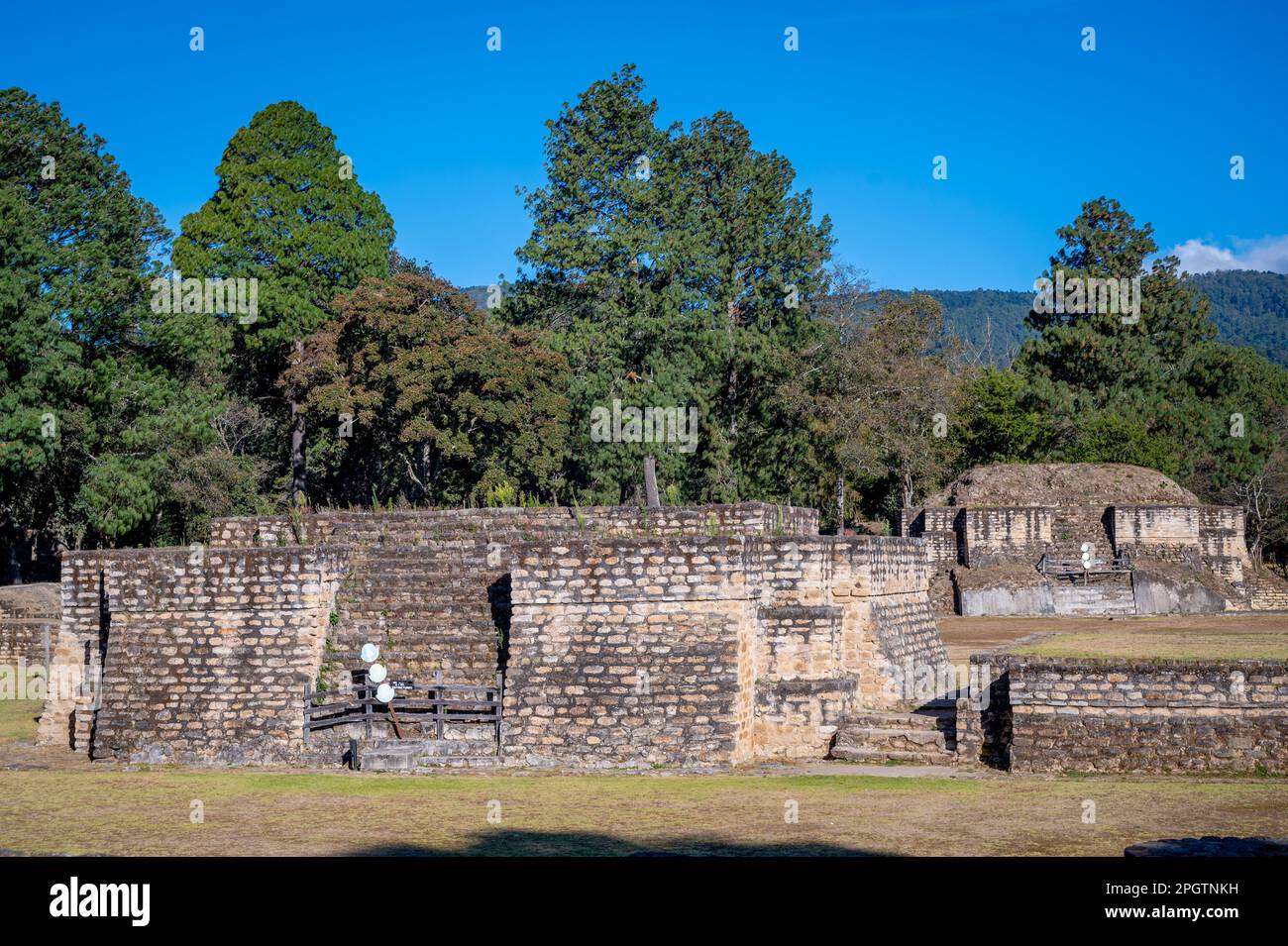 Iximche ruins in Guatemala Stock Photo - Alamy