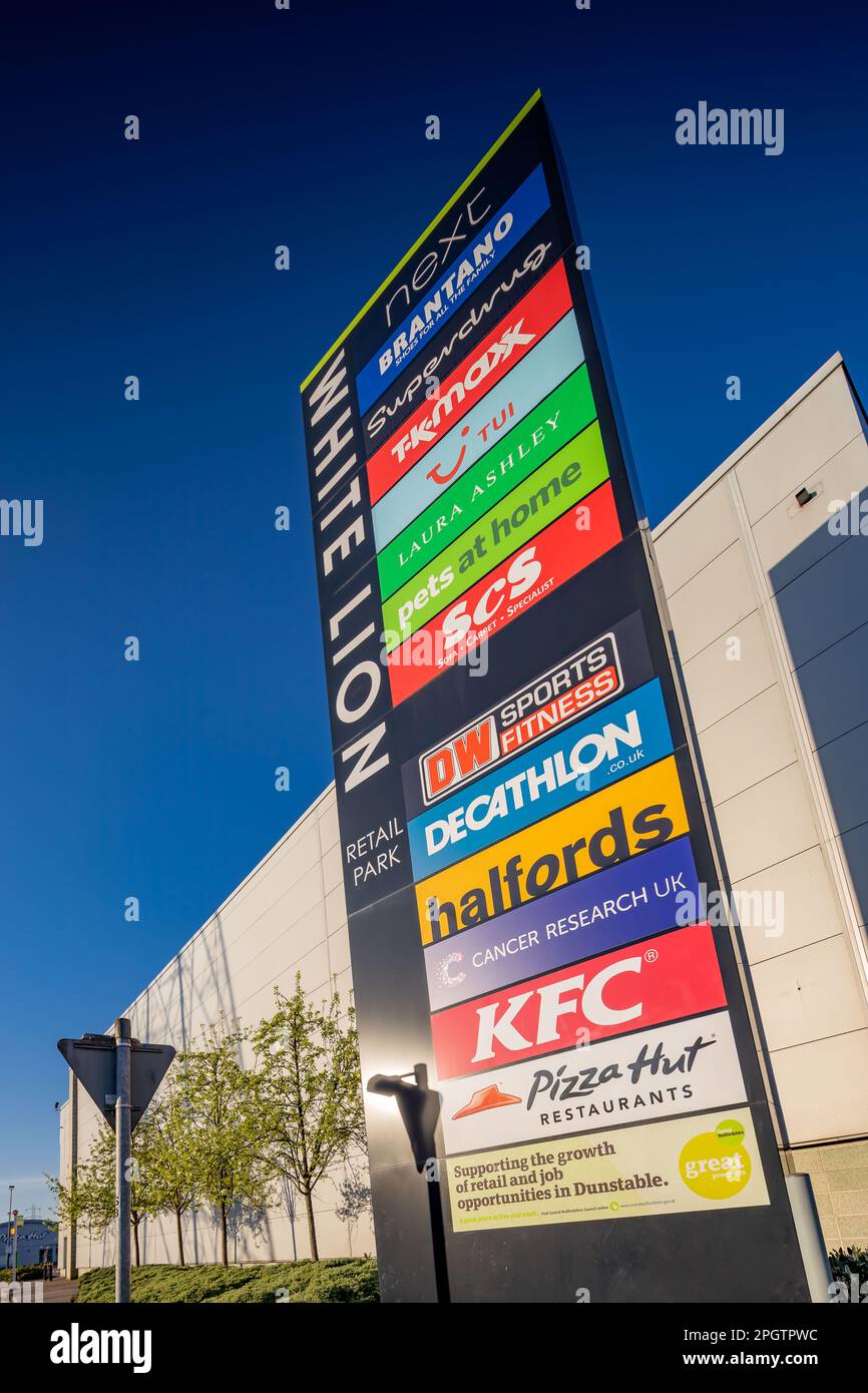 Central bedfordshire college dunstable hi-res stock photography and ...