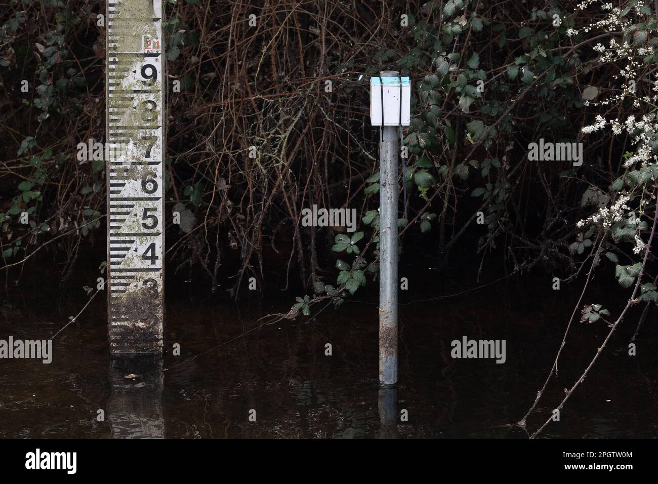 Edm storm discharge hi-res stock photography and images - Alamy