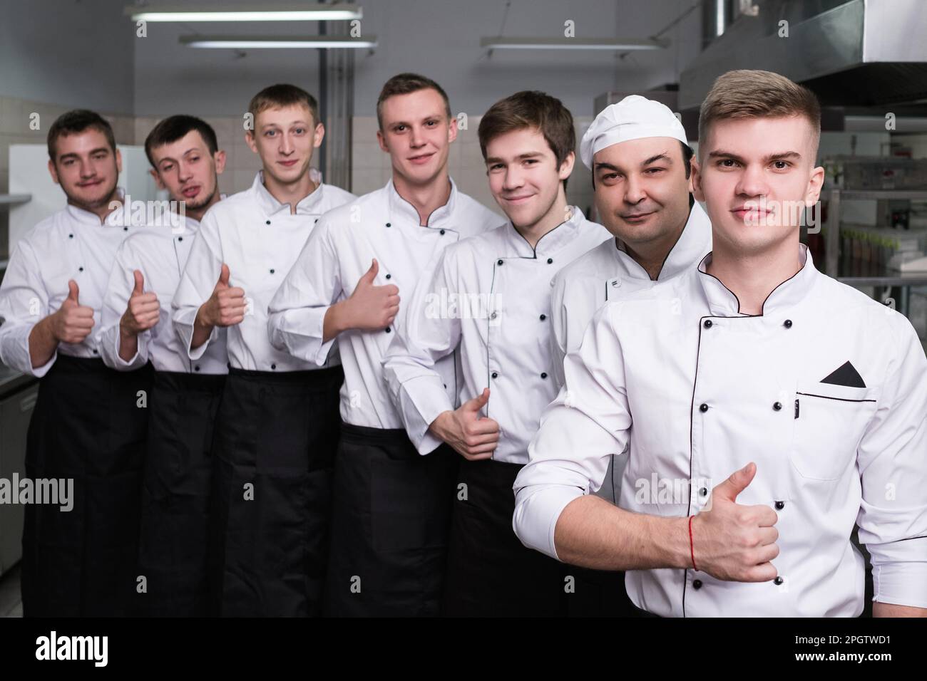 chef restaurant teamwork professional staff Stock Photo - Alamy