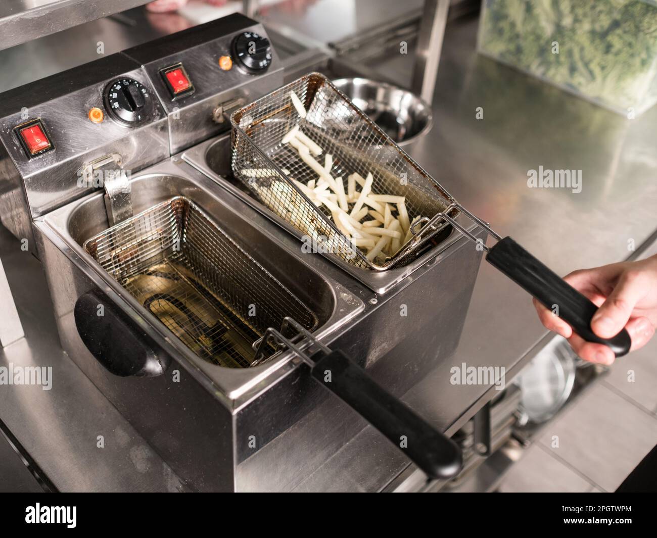 student cook side job restaurant training Stock Photo - Alamy