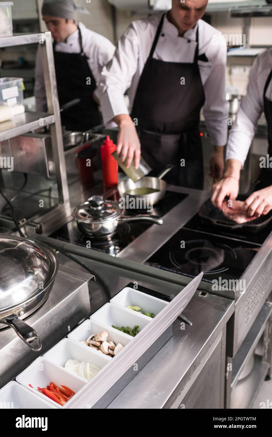 Real person preparing meal hi-res stock photography and images - Alamy
