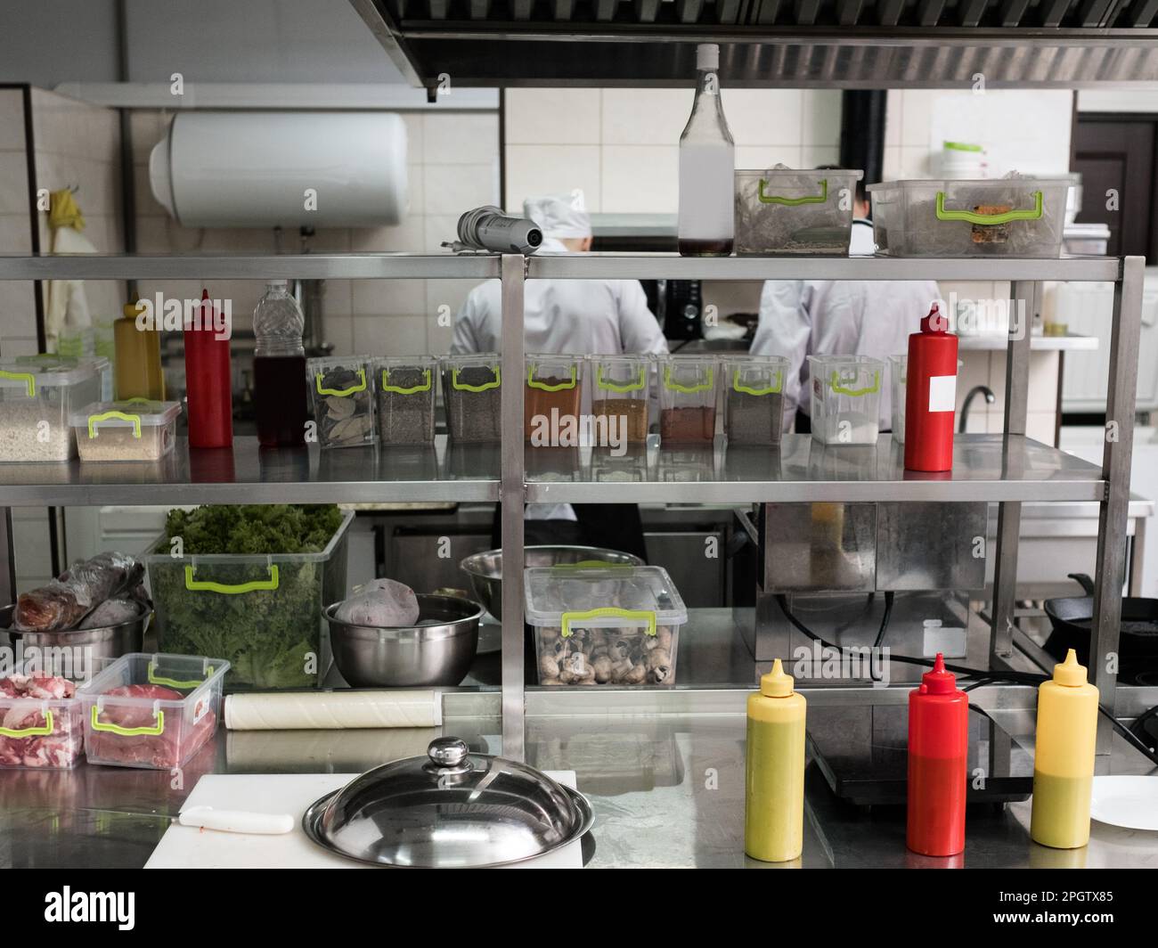 restaurant kitchen interior workspace clean tidy Stock Photo - Alamy