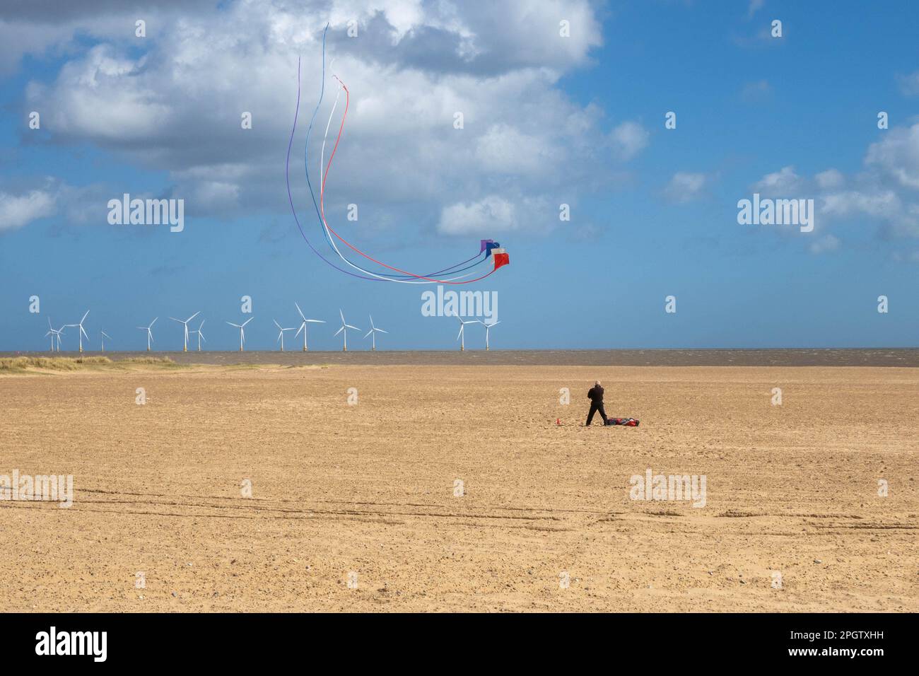 Four way kite hi-res stock photography and images - Alamy