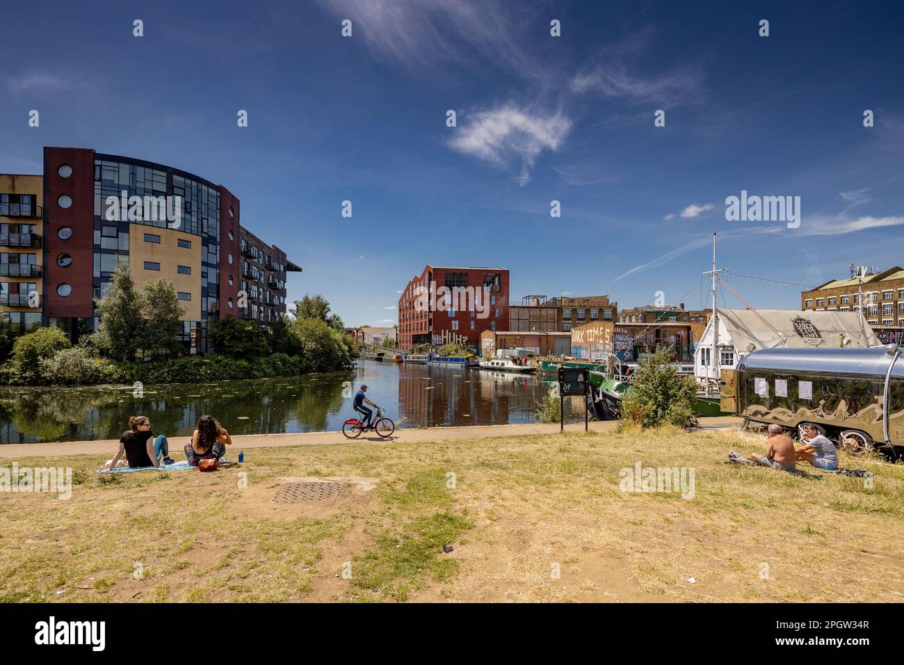 Canal de ingles hi-res stock photography and images - Alamy