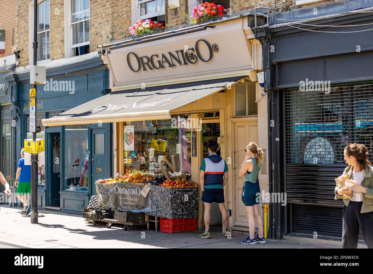 Canal de ingles hi-res stock photography and images - Alamy