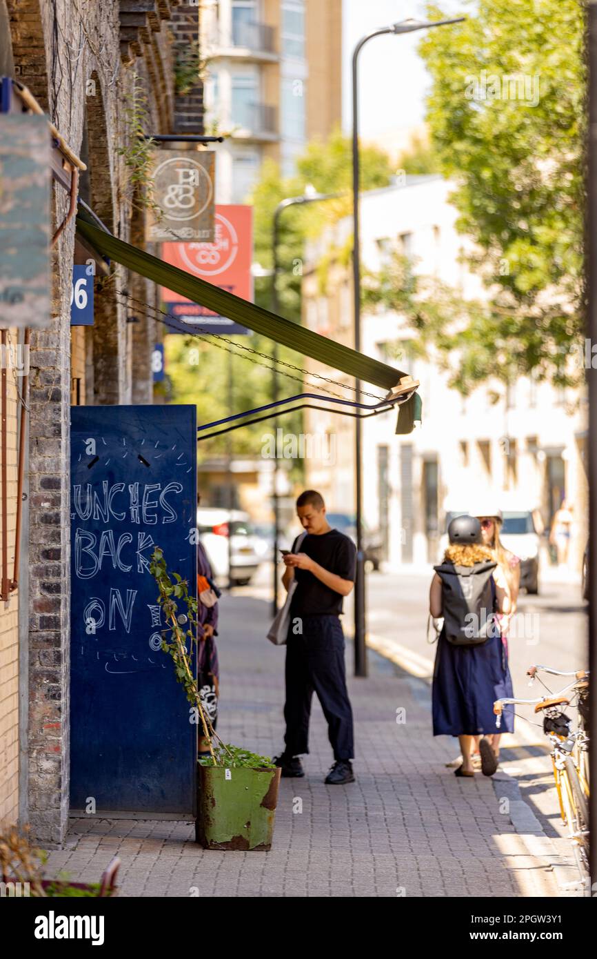 Haggerston cafe hi-res stock photography and images - Alamy