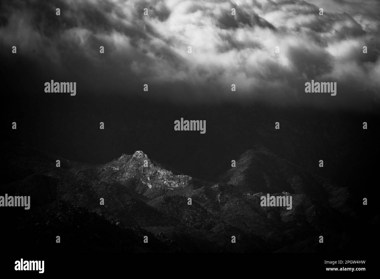 The Santa Rosa Mountain range as seen from Thermal, California Stock ...