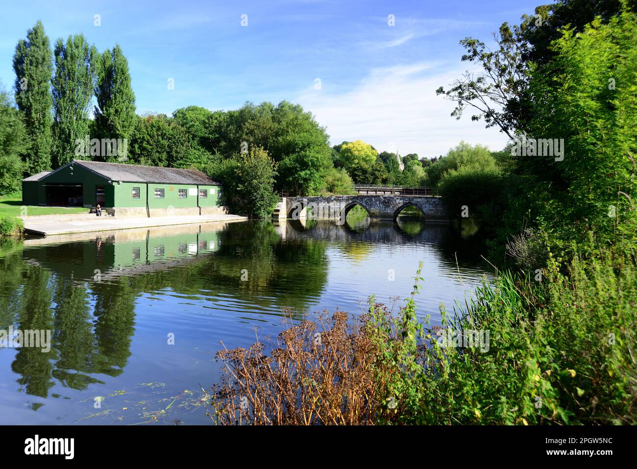 14th century packhorse bridge and railway bridge across the river Avon ...