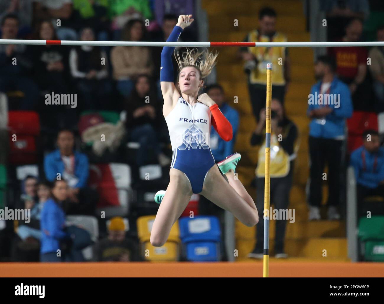 Pole vault women final hi-res stock photography and images - Alamy