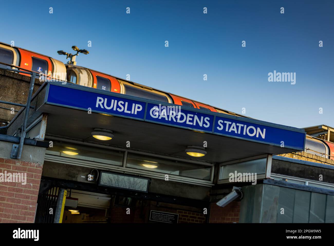 South Ruislip, London, England, UK - Local Area Photography Stock Photo ...
