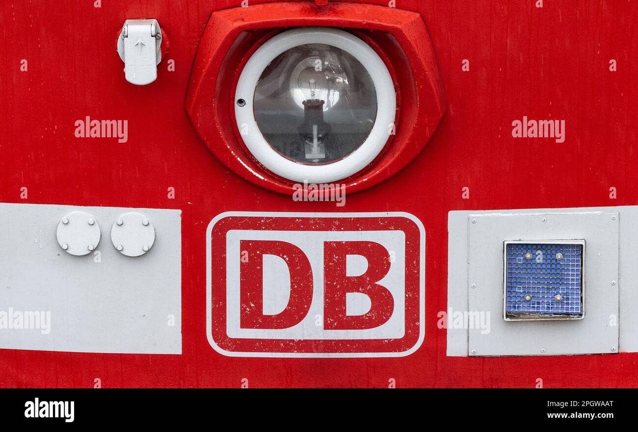 Db series 233 hi-res stock photography and images - Alamy