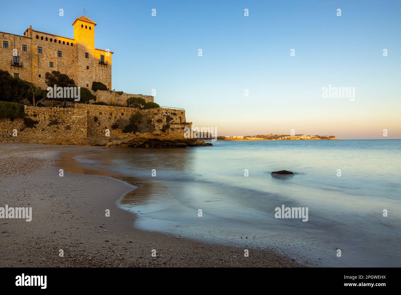 Tamarit castle medieval hi-res stock photography and images - Alamy