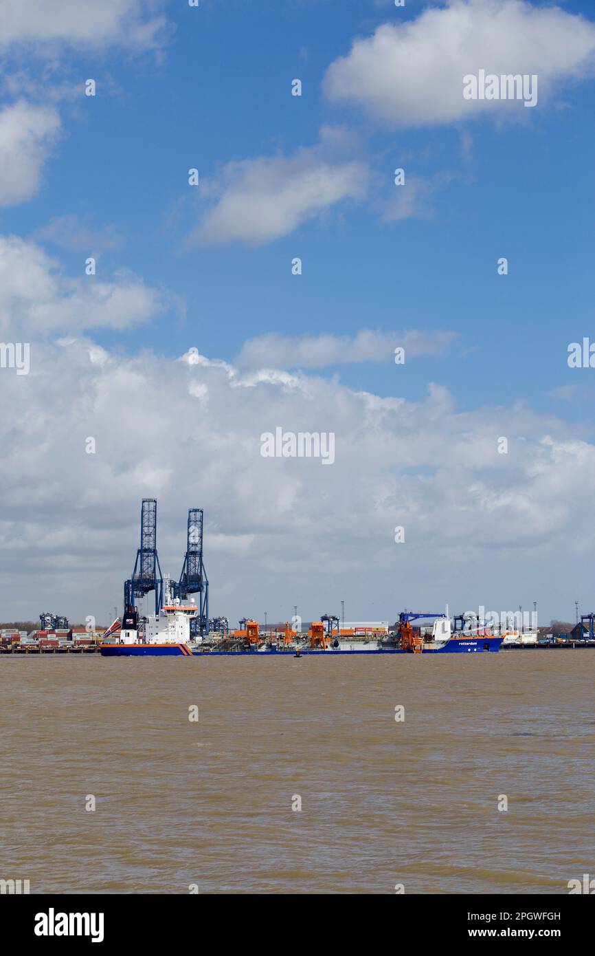 Hopper Dredger Rotterdam working in Harwich Haven and the Port of ...
