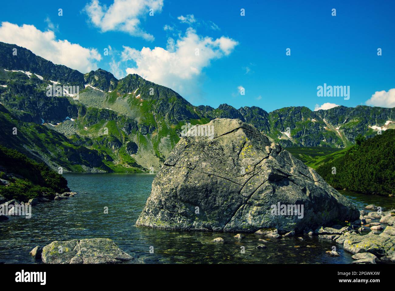 Valley of five ponds in the tatra mountains hi-res stock photography ...