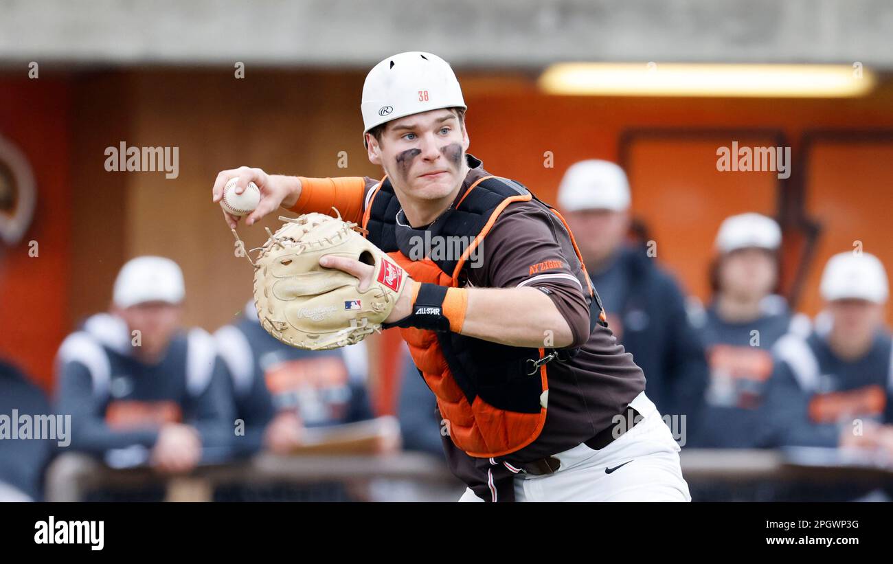 Bowling Green catcher Cooper McKenzie (38) makes a throw against the ...