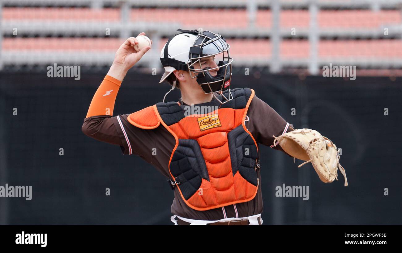 Bowling Green catcher Cooper McKenzie (38) makes a throw against the ...