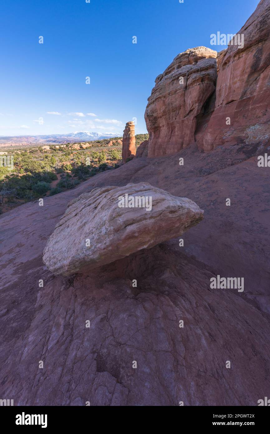hiking the broken arch trail in arches national park in utah, usa Stock ...