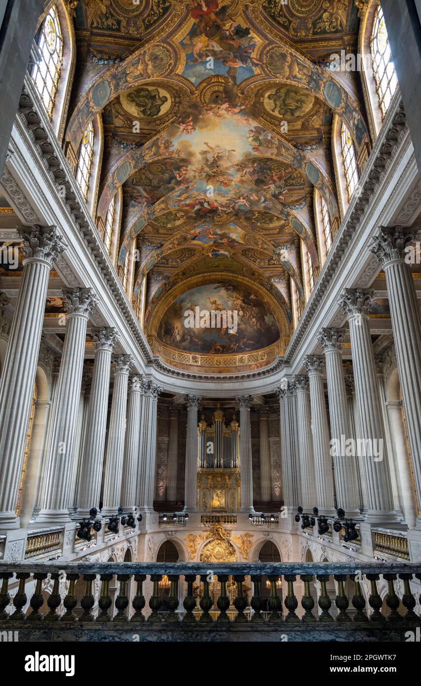 Versailles ceiling hi-res stock photography and images - Alamy