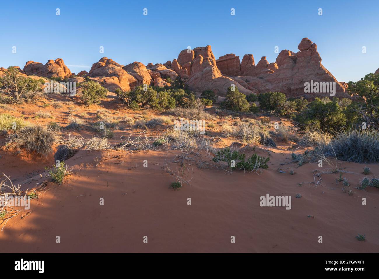 hiking the broken arch trail in arches national park in utah, usa Stock ...