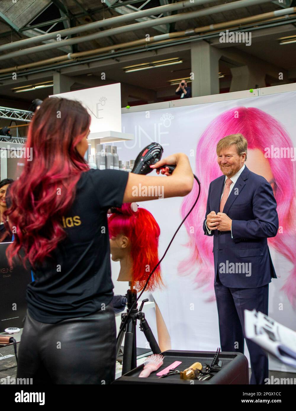 Amsterdam, Niederlande. 24th Mar, 2023. King Willem-Alexander of The ...