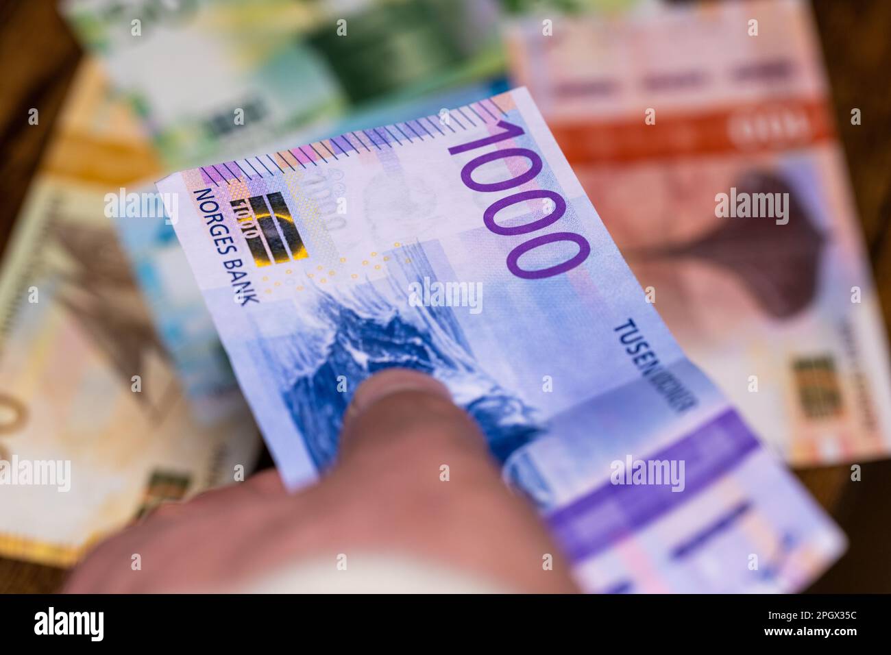 1000 kroner note hi-res stock photography and images - Alamy