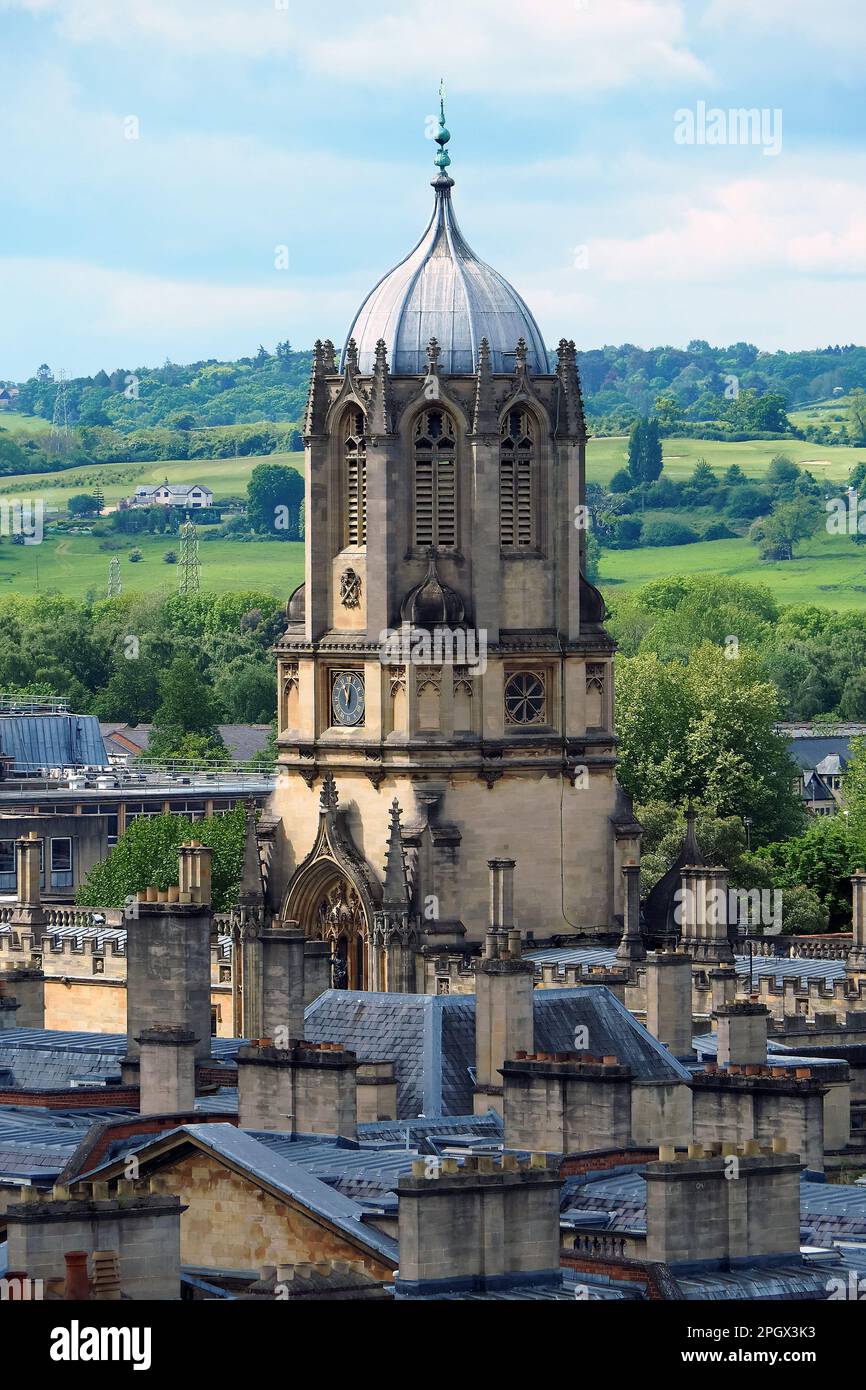 Tom Tower, bell tower, Christ Church, University of Oxford, Anglia ...