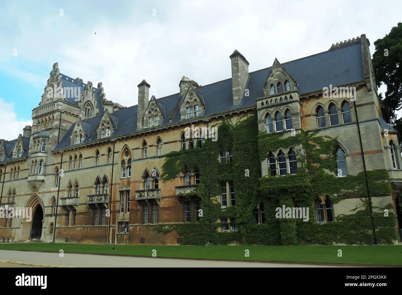 Britannia university hi-res stock photography and images - Alamy