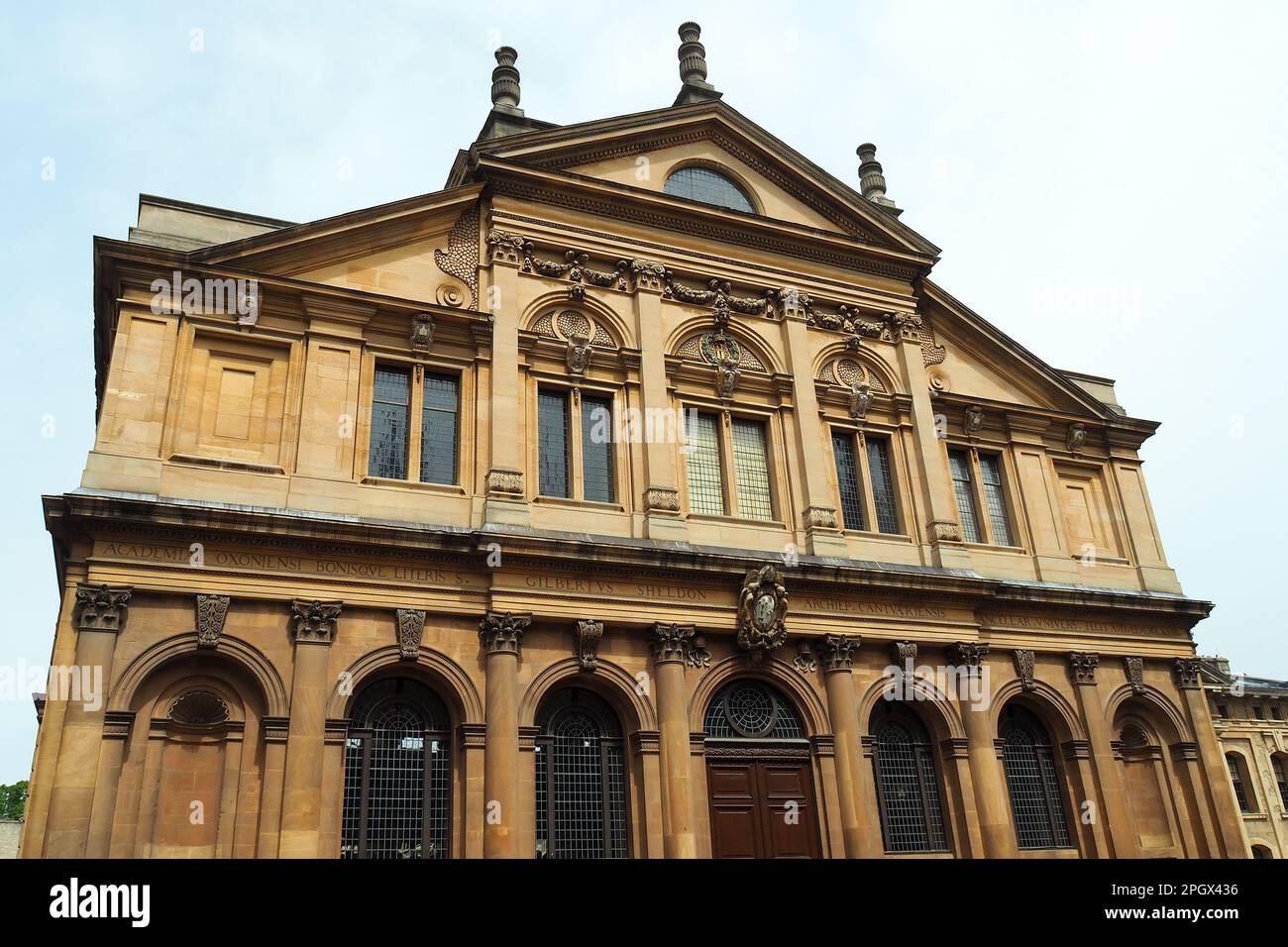 Lon 1 25495100 hi-res stock photography and images - Alamy