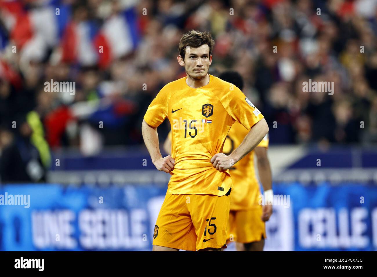SAINT-DENIS - Marten de Roon of Holland is disappointed after the 3-0 ...