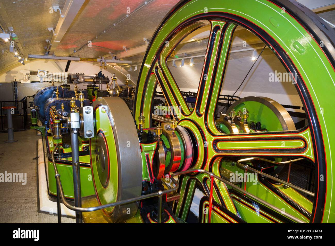 Large fly wheel in the Engine Rooms of Tower Bridge, which spans the ...