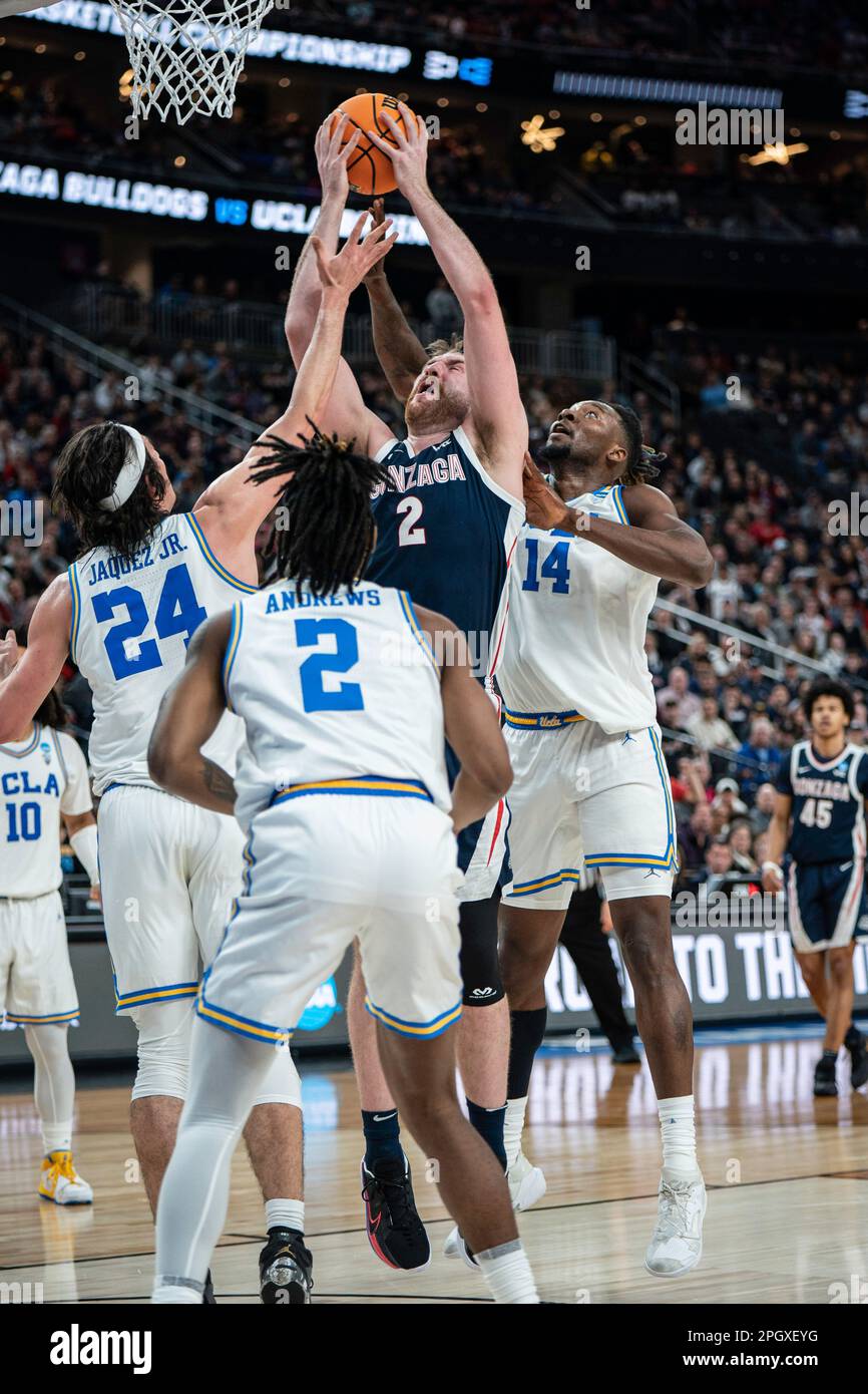 Gonzaga Bulldogs forward Drew Timme (2) grabs a rebound against UCLA ...