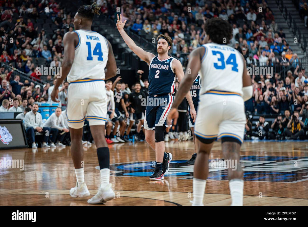 Gonzaga Bulldogs forward Drew Timme (2) celebrates after making a three ...