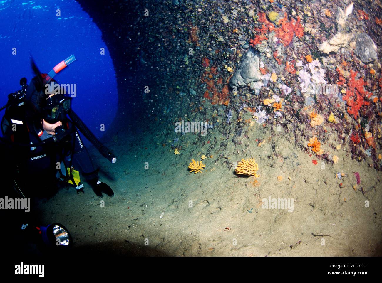 Speleologia subacquea hi-res stock photography and images - Alamy