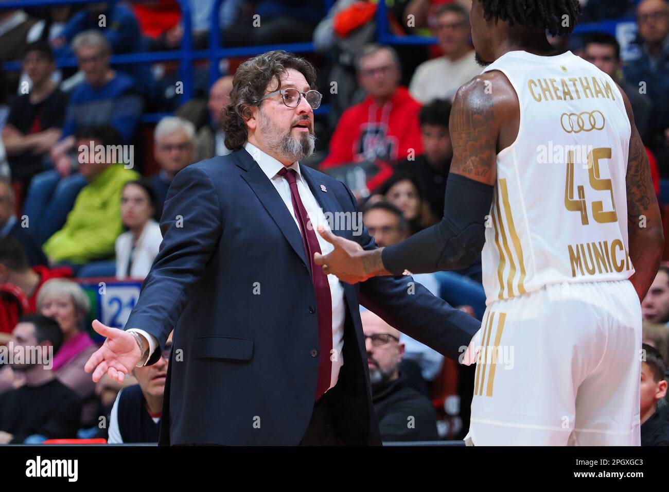 Trinchieri andrea fc bayern munchen hi-res stock photography and images ...