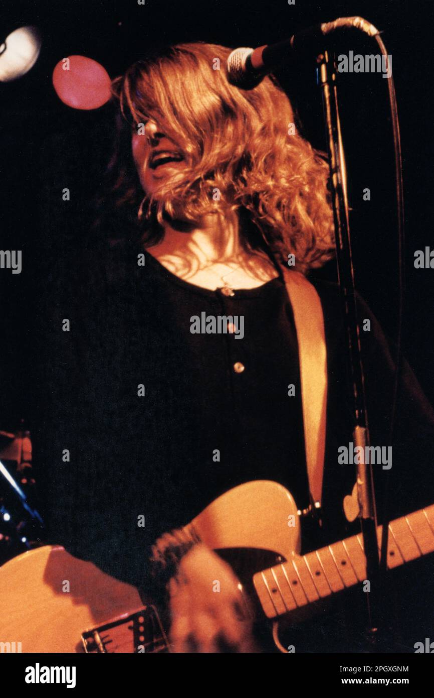 Lone justice maria mckee hi-res stock photography and images - Alamy