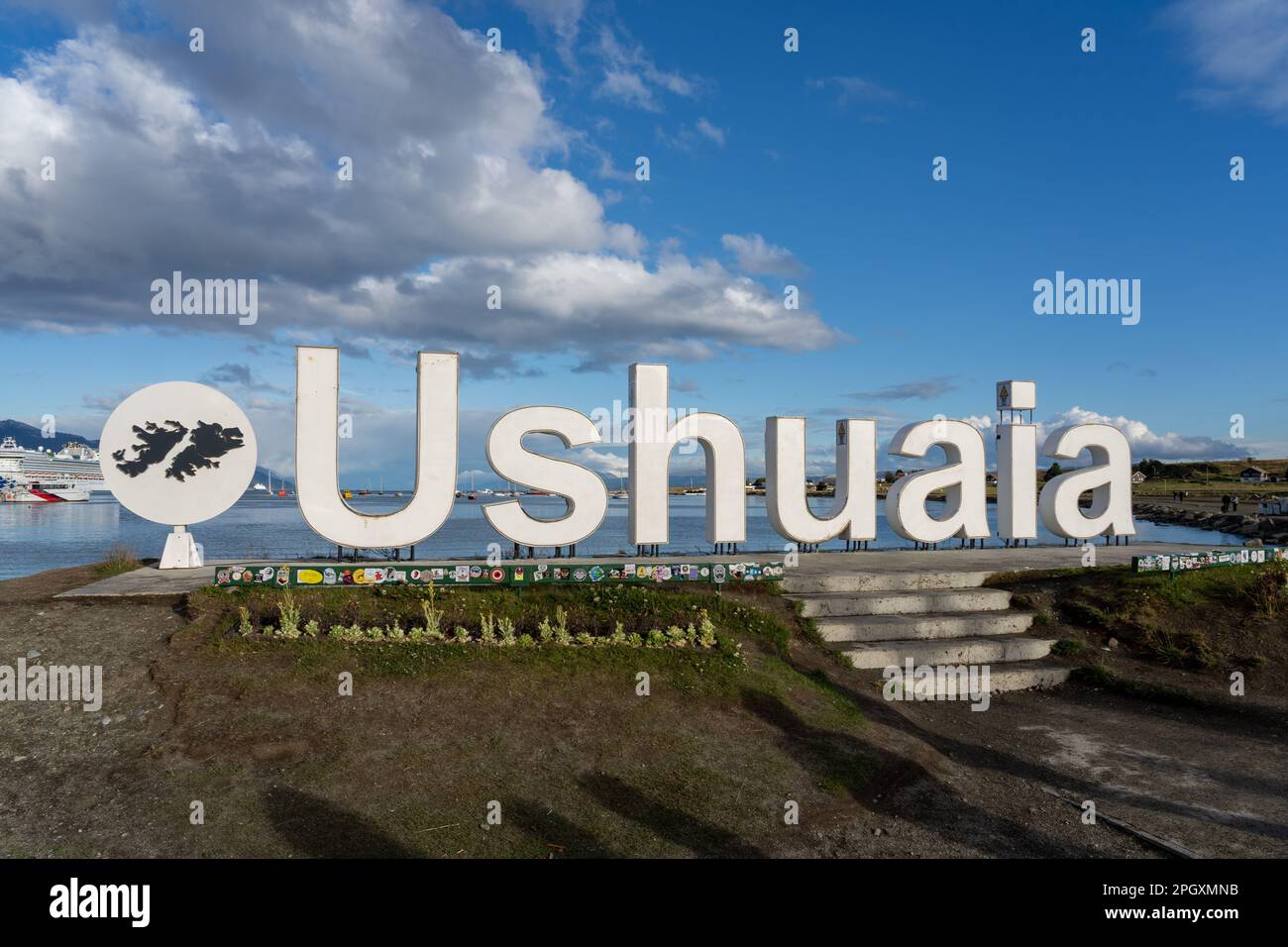 Ushuaia sign hi-res stock photography and images - Alamy